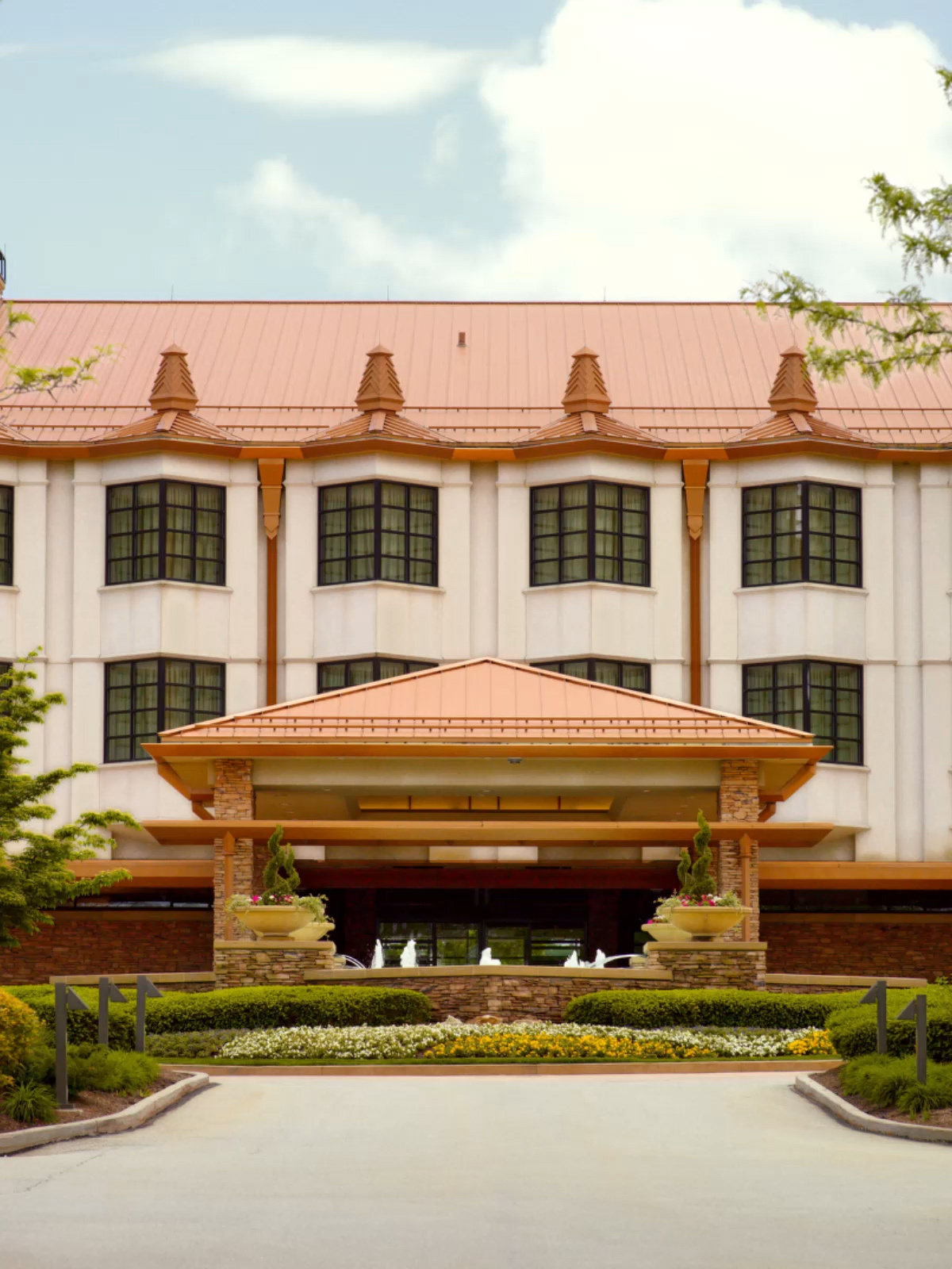 Falling Rock at Nemacolin | Luxury Art Deco Hotel in Pennsylvania